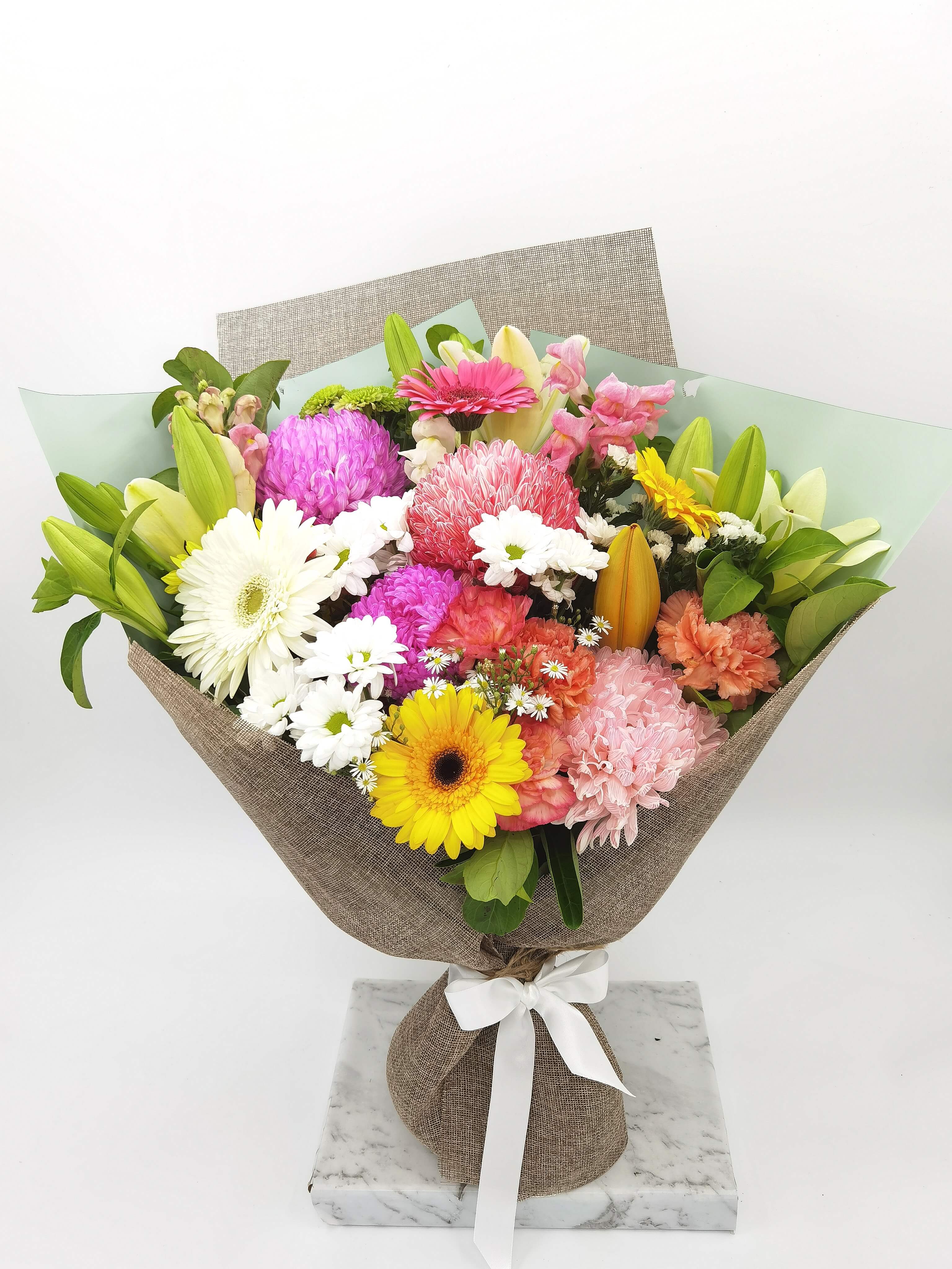 Daily Bloom Fresh Bouquet | Same Day delivery Melbourne – Bloom ...